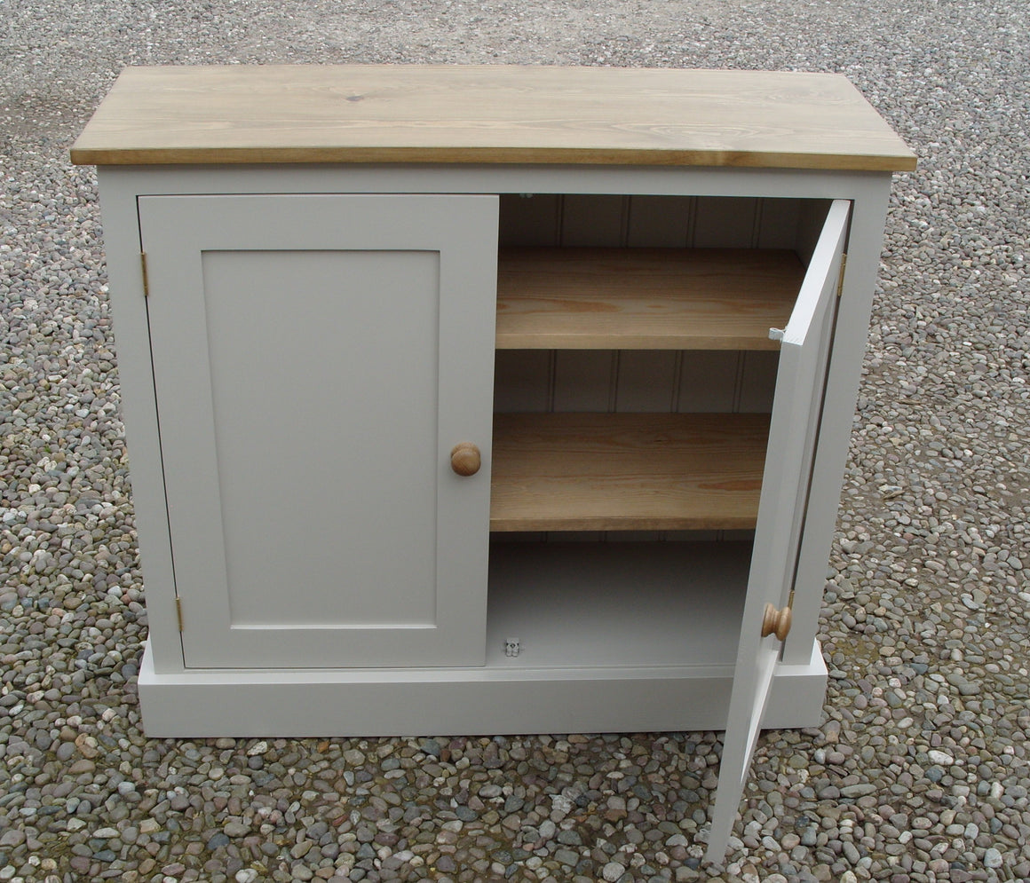 *Shaker Style 2 Door Low Hallway Cupboard - to match our Tall Hall Cup ...